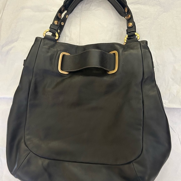 Ellen Tracy | Bags | Ellen Tracy Black Shoulder Bag With Gold Details ...